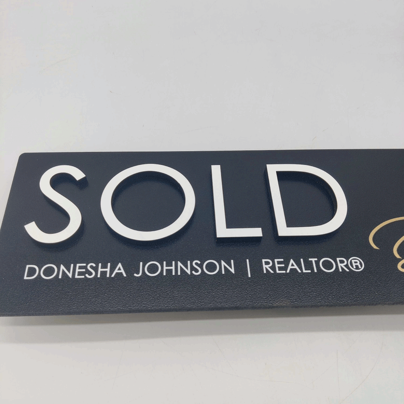 Signage for Realtor - Stand Out with Professional Real Estate Signages ...