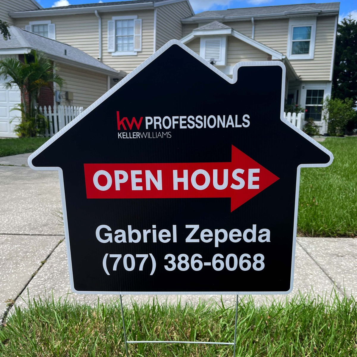 Yard Sign House Shaped Sign – Real Estate Store